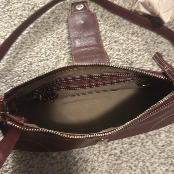 Coach | Bags | Coach Leather Cross Body Buckle Purse Bag Hobo New ...